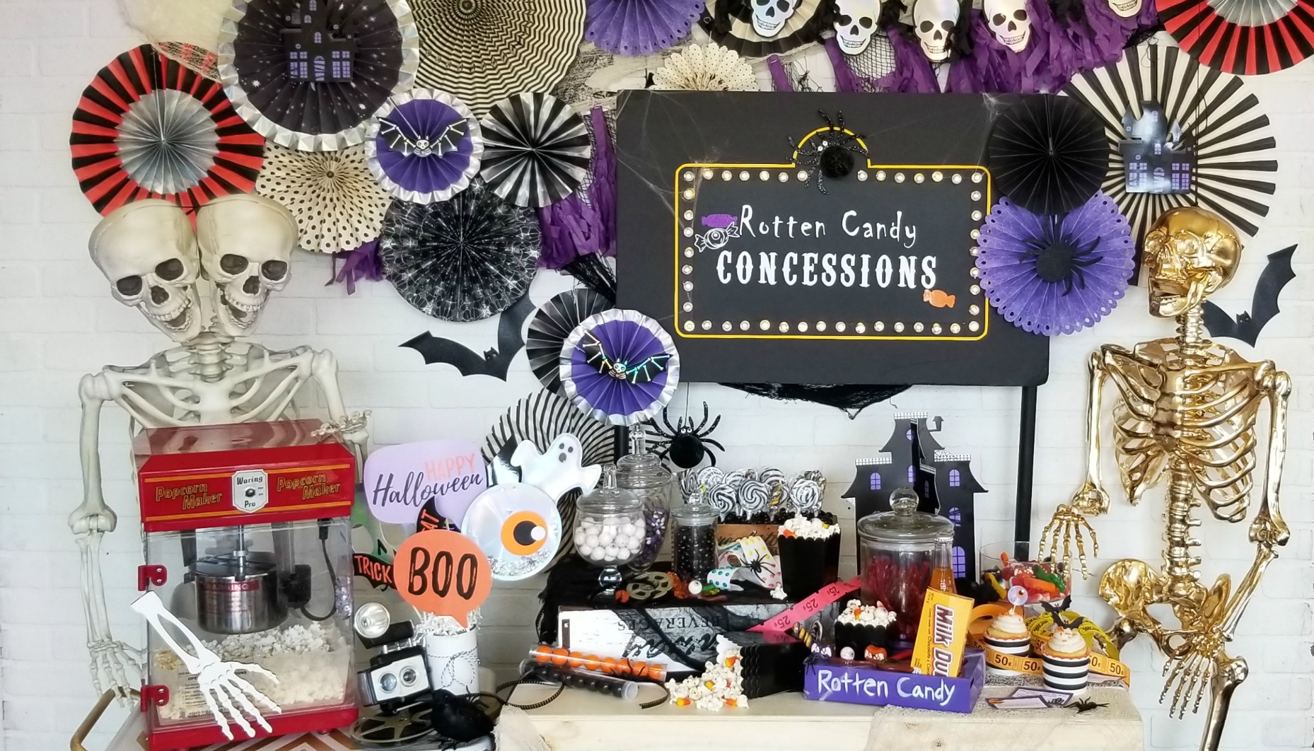 Frightfully Fun Halloween Movie Night | Fun365