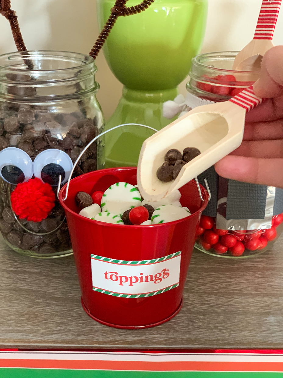 Flapjacks and a Flick Christmas Movie Party | Fun365