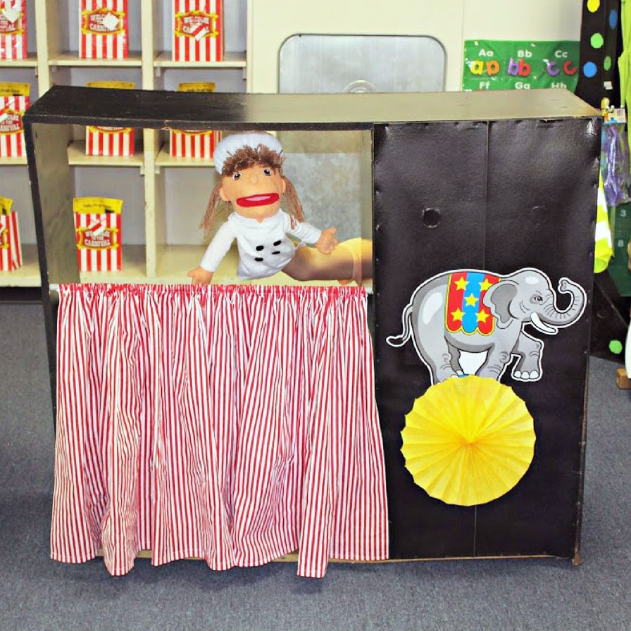 Creating a Puppet Stand for Early Childhood Classrooms | Fun365