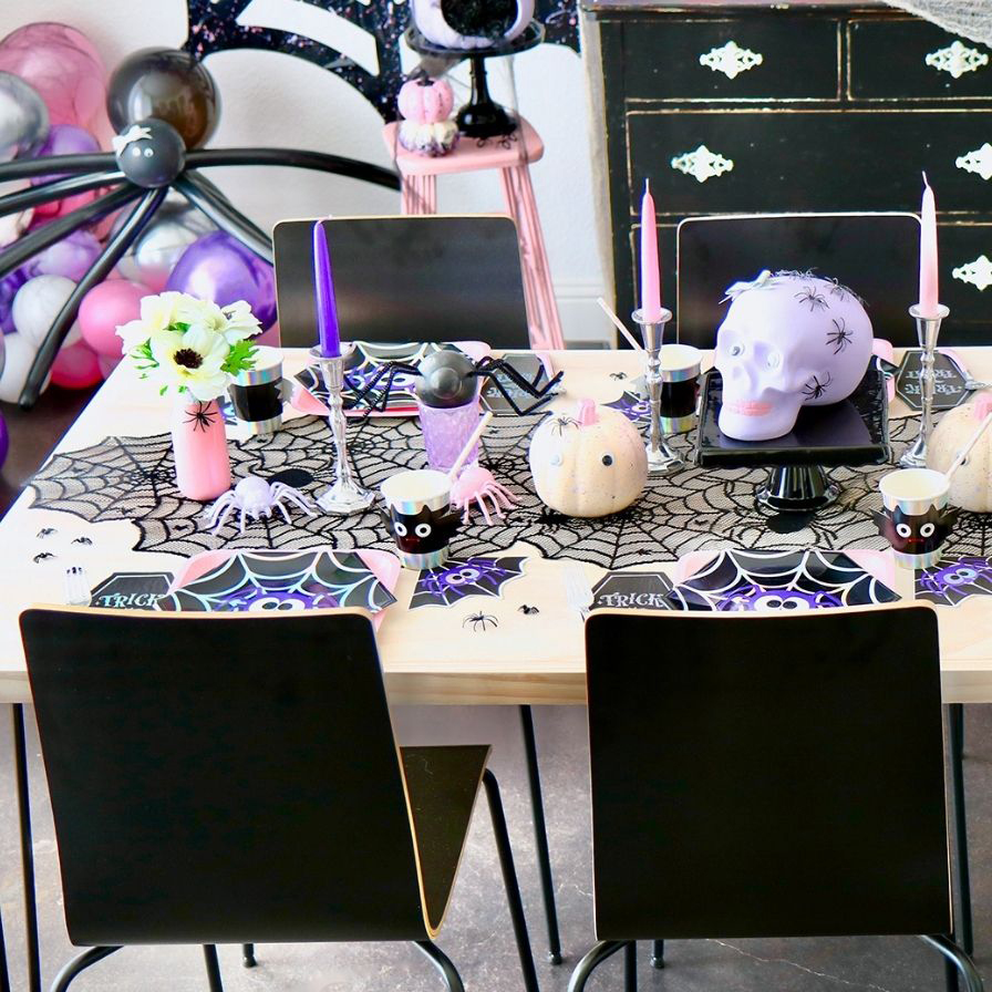 Modern Spider Themed Halloween Party | Fun365