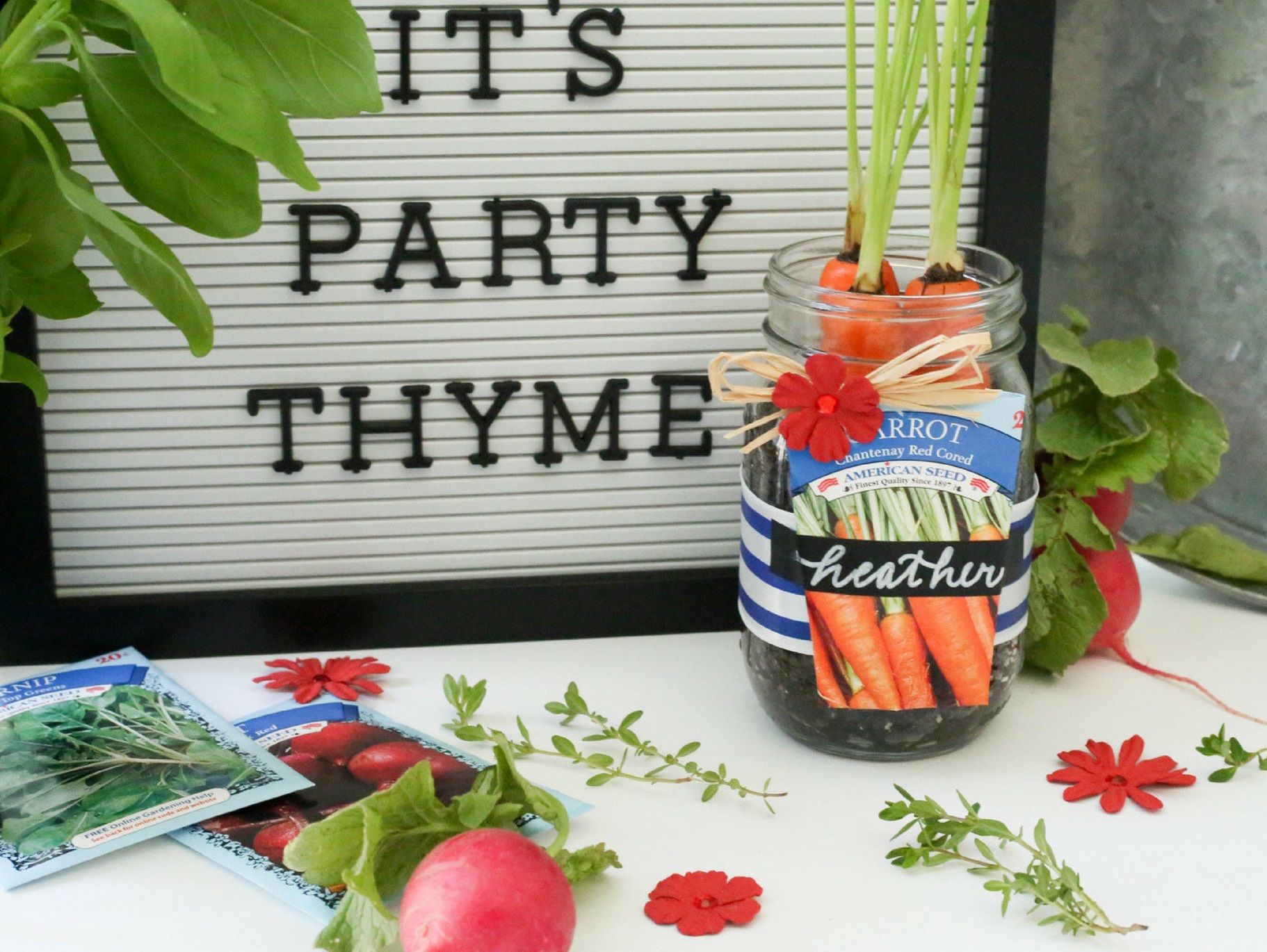 DIY Mason Jar Place Cards | Fun365