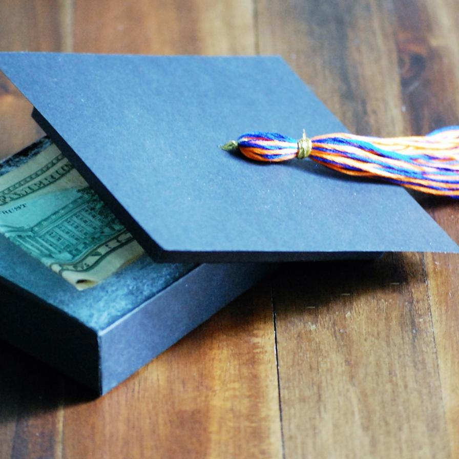 Graduation Cap Gift Boxes | Fun365