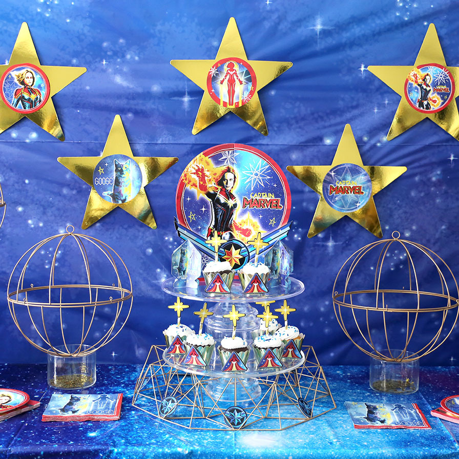 DIY Captain Marvel Cupcake Stand | Fun365