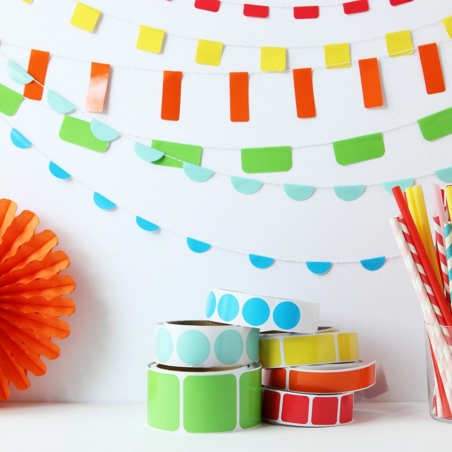 Easy DIY Sticker Garland | Fun365