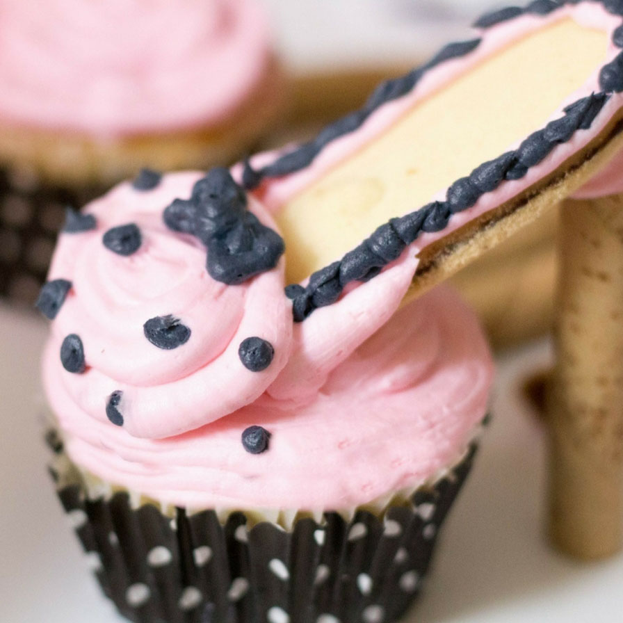 High Heeled Stiletto Cupcakes | Fun365