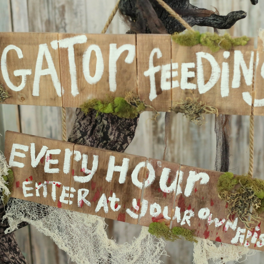 Haunted Mossy Bayou Sign | Fun365