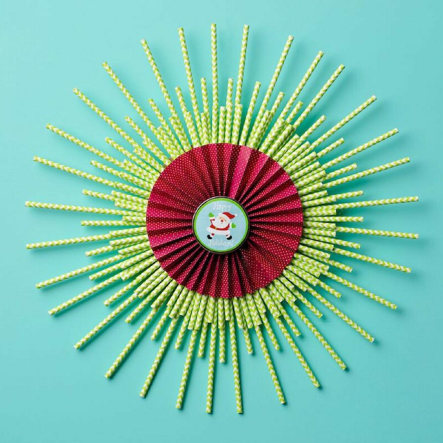 Paper Straw Christmas Starburst Wreath | Fun365