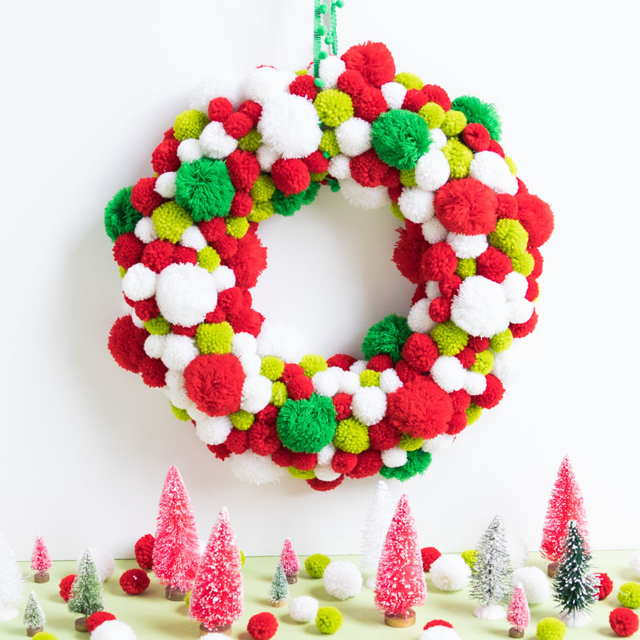 DIY Pom Pom Christmas Wreath | Fun365