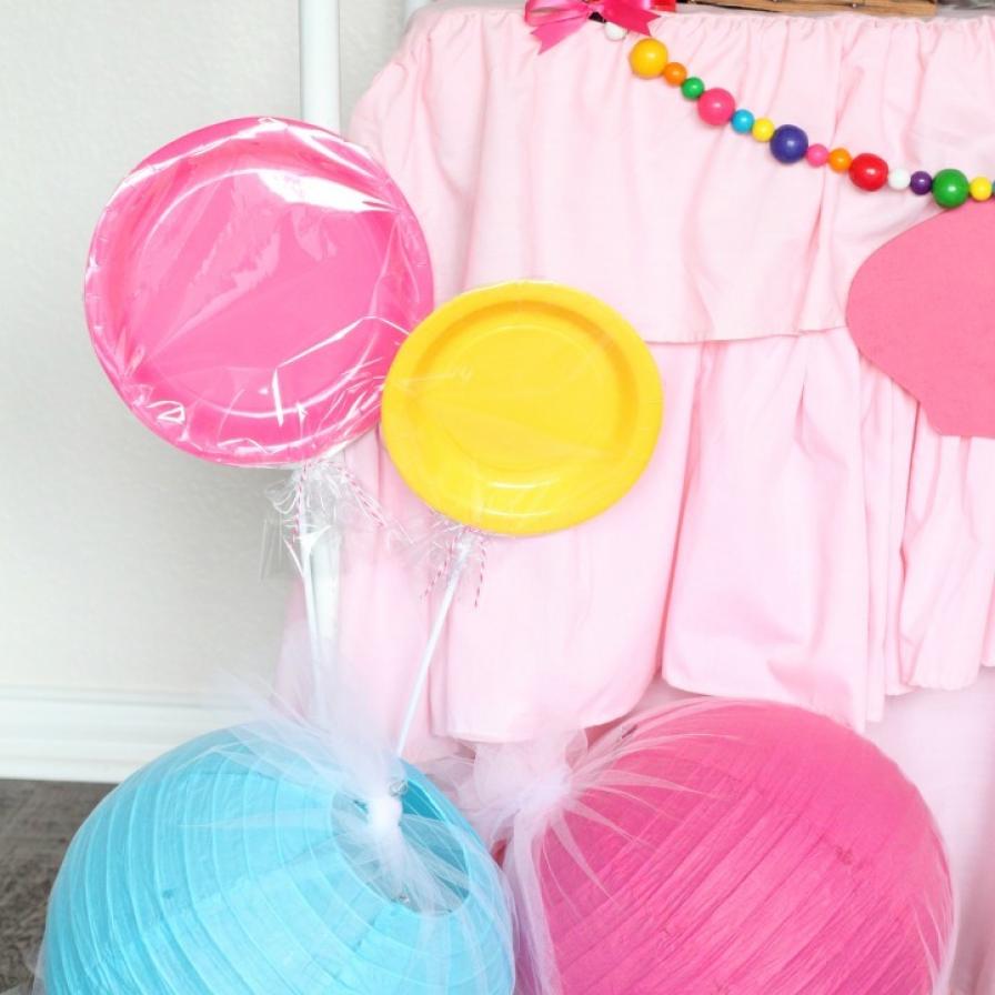 DIY Jumbo Sweet Shoppe Party Decorations | Fun365