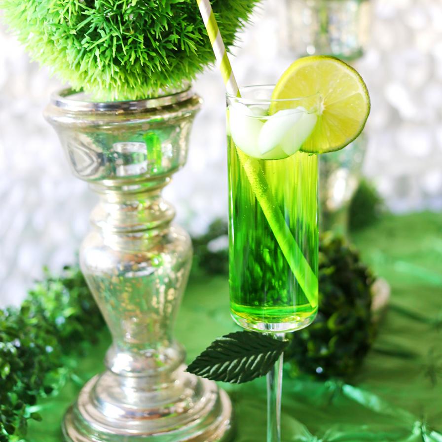 Pantone Greenery Signature Wedding Cocktail | Fun365