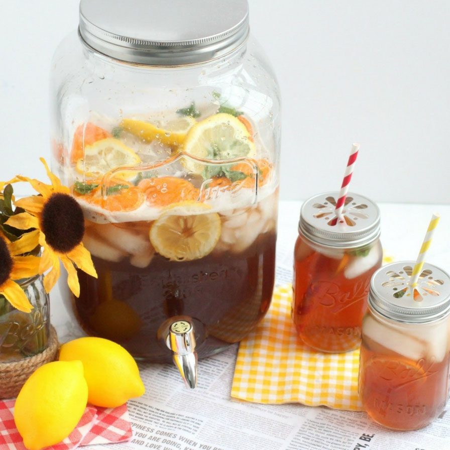 Old-Fashioned Ice Tea Punch | Fun365