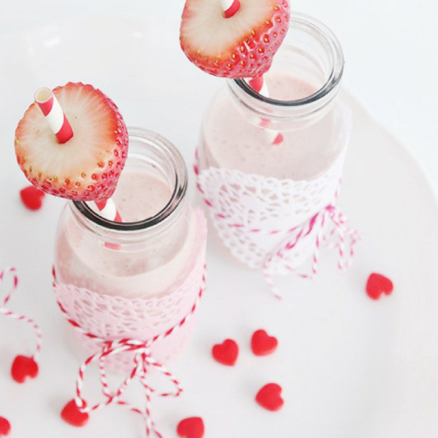Valentine Strawberry Milkshake | Fun365