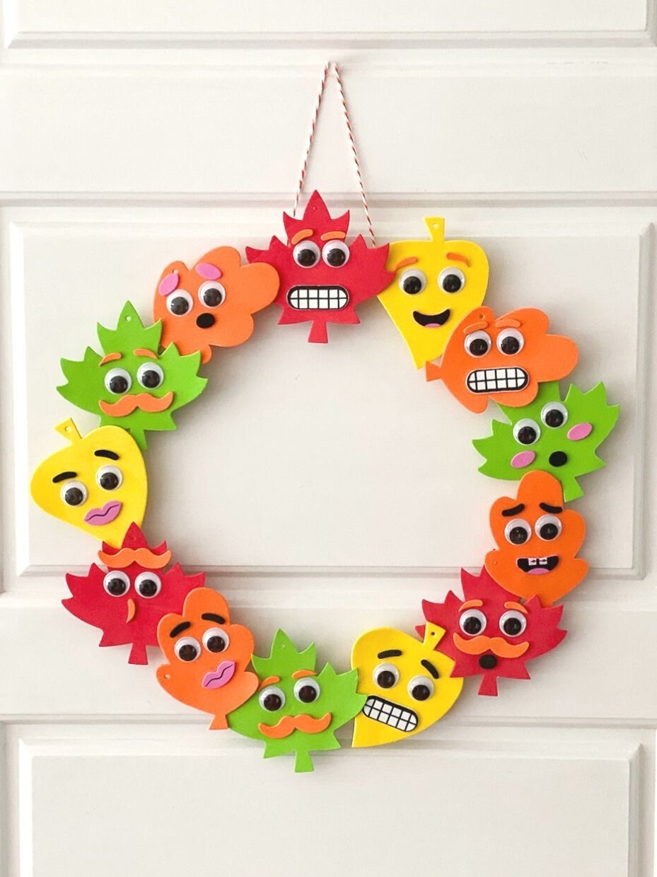 Festive Fall Wreaths that Kids Can Make | Fun365