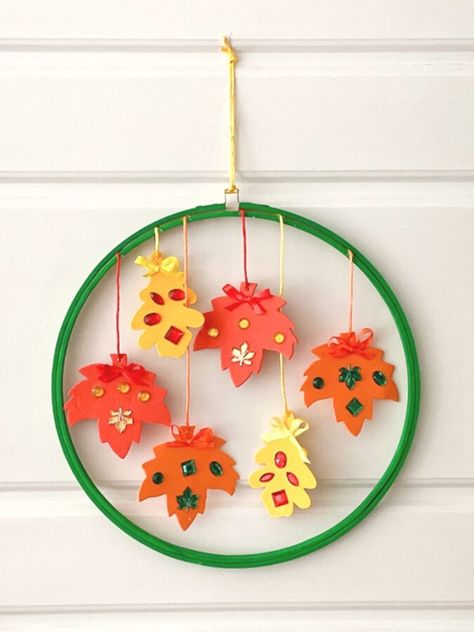 Festive Fall Wreaths that Kids Can Make | Fun365