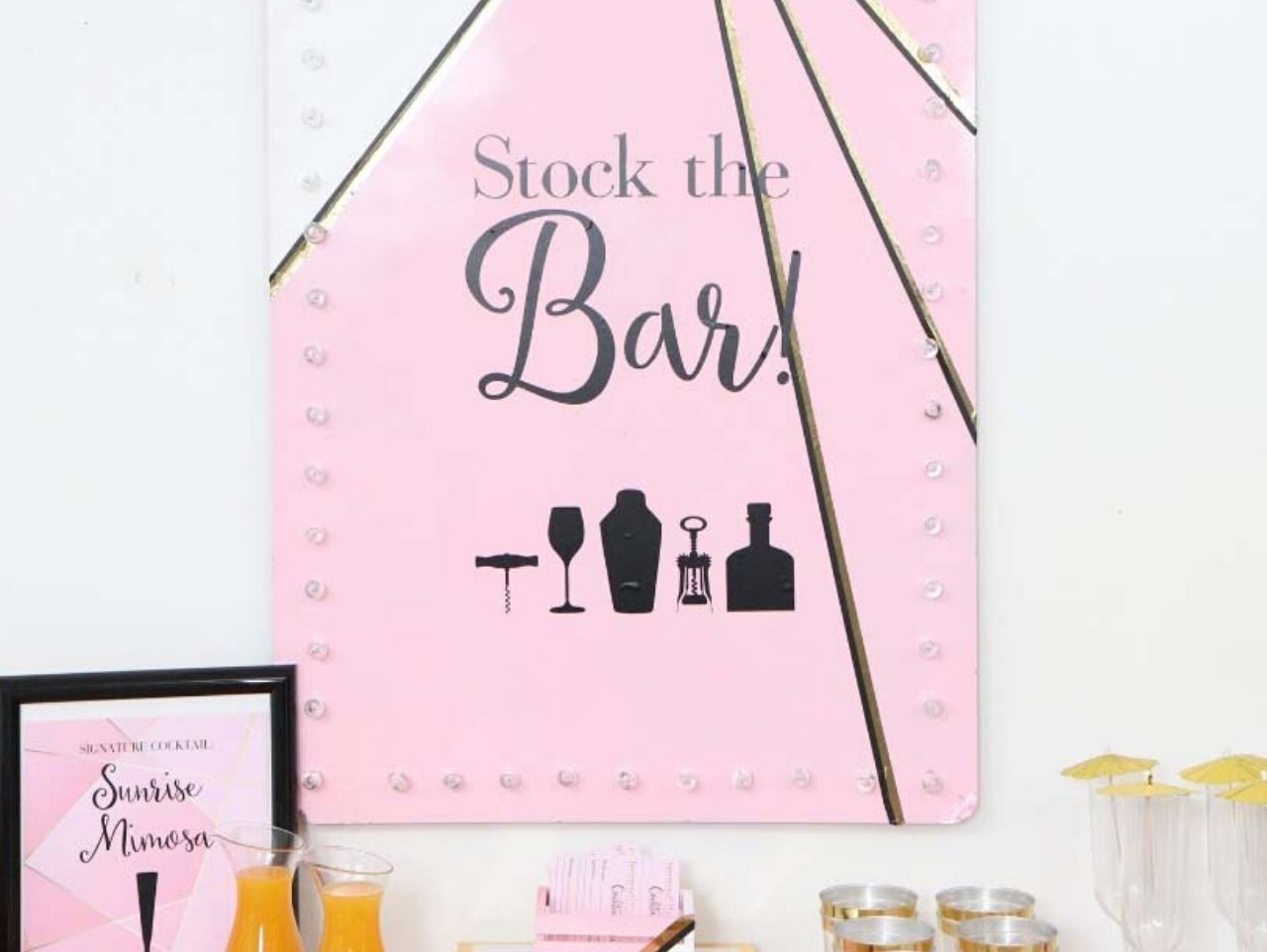 DIY Light-Up Bar Sign | Fun365