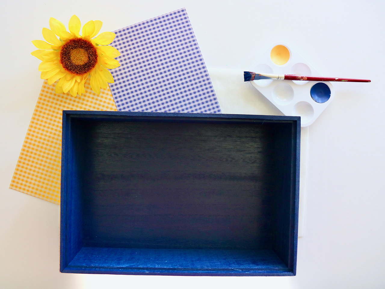 DIY "Grill" Food Servers | Fun365