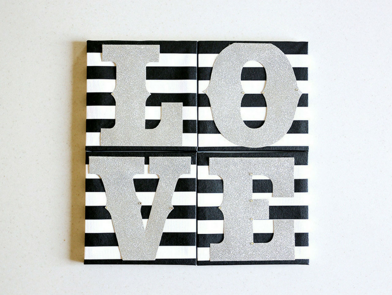 DIY Modern L-O-V-E Wall Art | Fun365