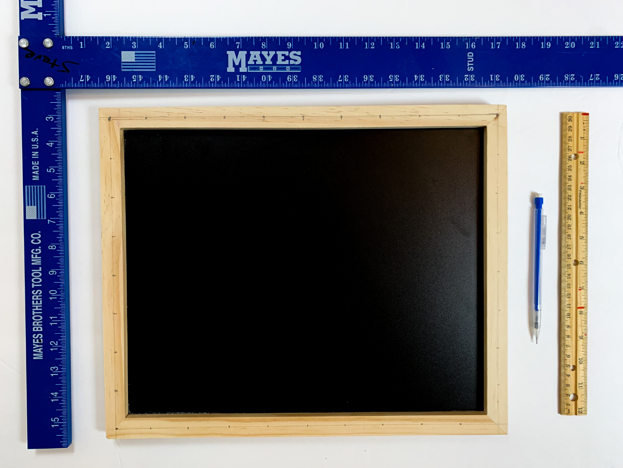 DIY Christmas Movie Marquee Sign | Fun365