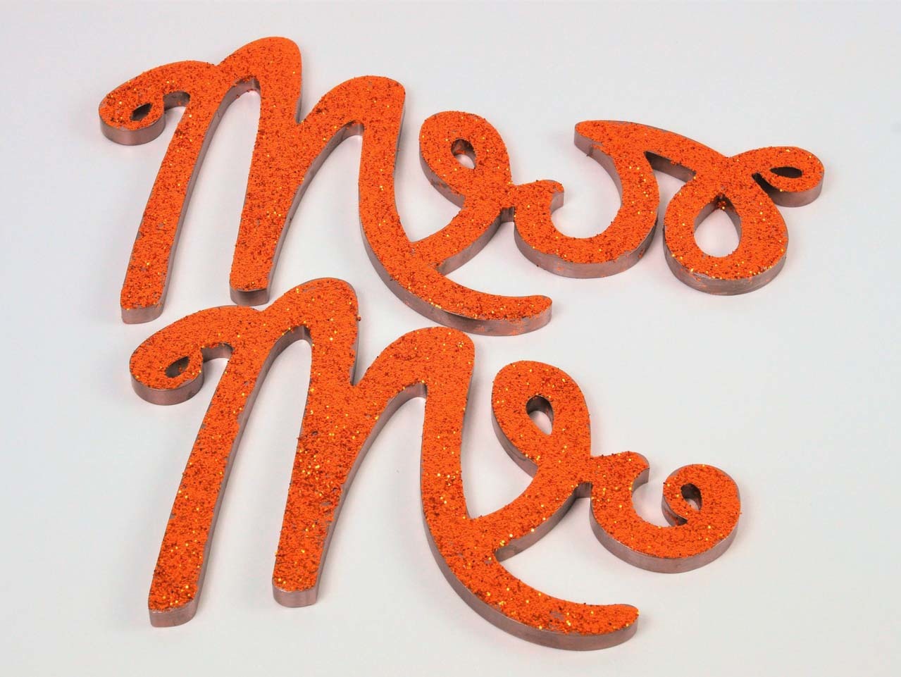DIY Mr. and Mrs. Fur and Copper Chair Backers | Fun365