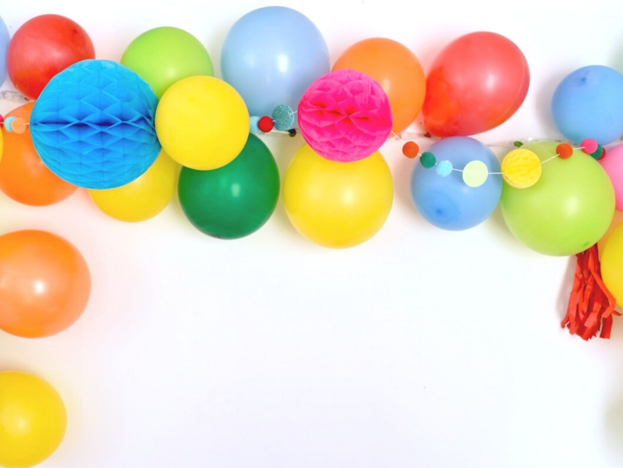 DIY Fiesta Balloon Garland | Fun365