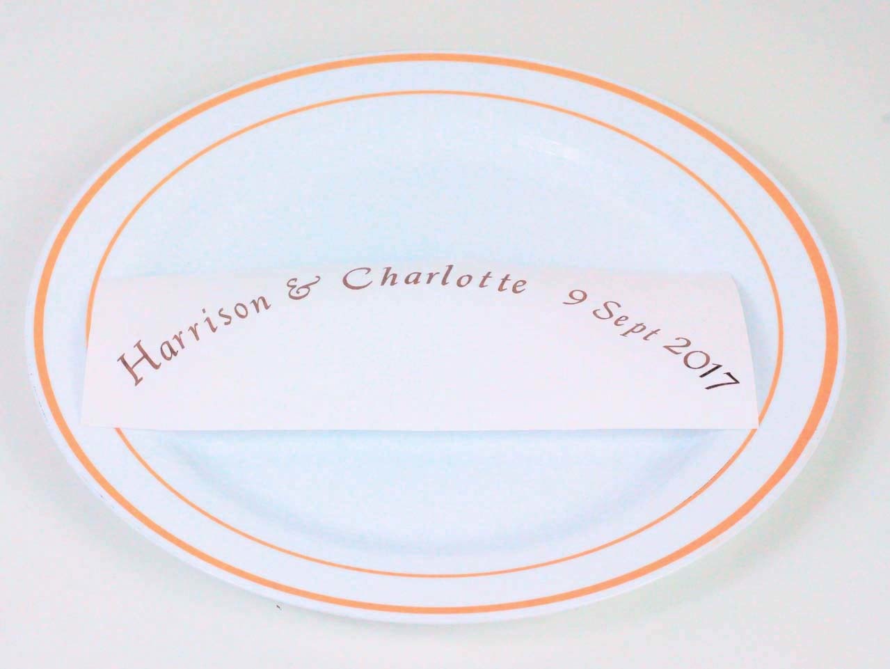 DIY Personalized Dinner Table Setting | Fun365