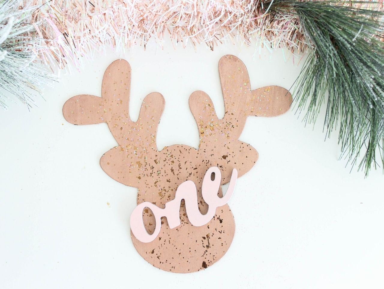 Reindeer Birthday Party Centerpiece | Fun365