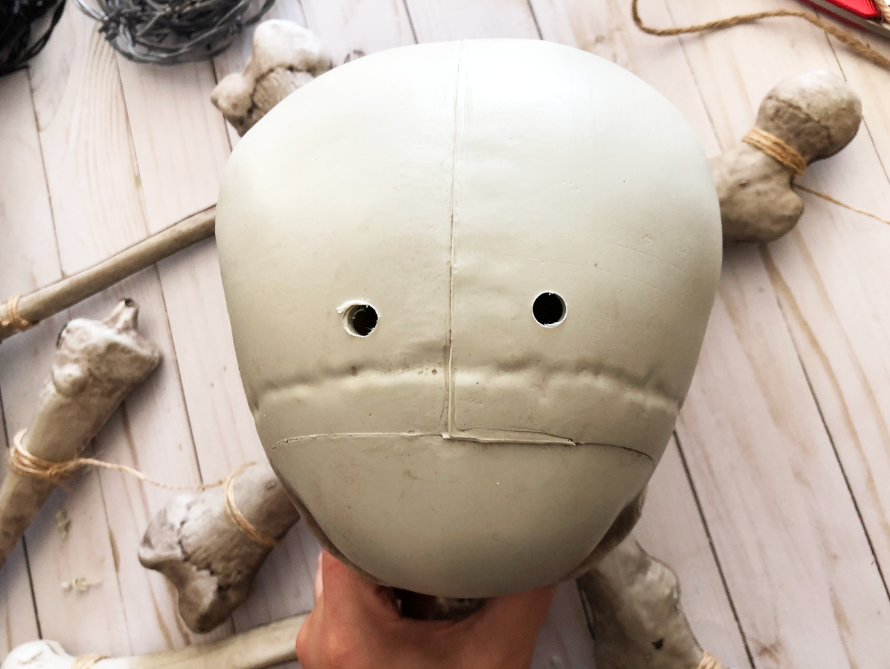 DIY Skeleton Bone Wind Chime | Fun365